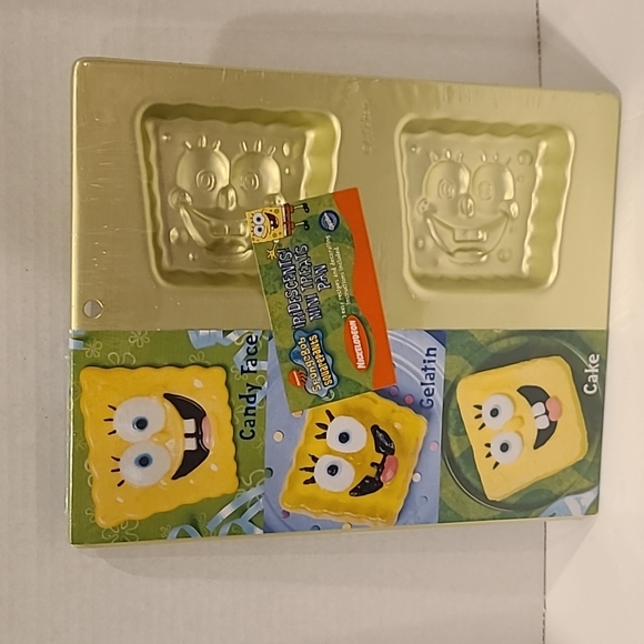 Wilton | Kitchen | Wilton Spongebob Squarepants Treats Pan Nickelodeon ...
